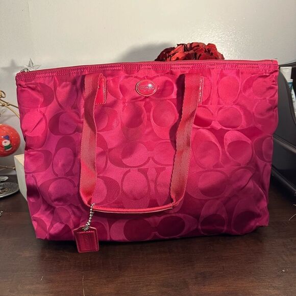 Coach | Bags | Coach Fuchsia Signature Nylongetaway Packable Weekender ...